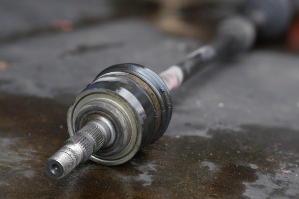 Driveshaft Repairs and Replacement - Universal Driveshaft Services